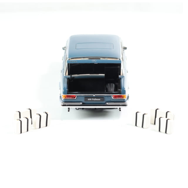 1:18 Modellauto 600 Pullmann W100 (1963 - 1991) blau Original Mercedes ...