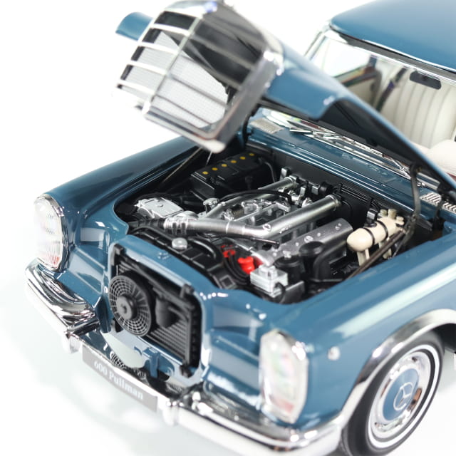1:18 Modellauto 600 Pullmann W100 (1963 - 1991) blau Original Mercedes ...